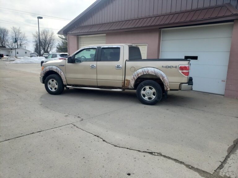 Trucks – Hi-Crest Auto