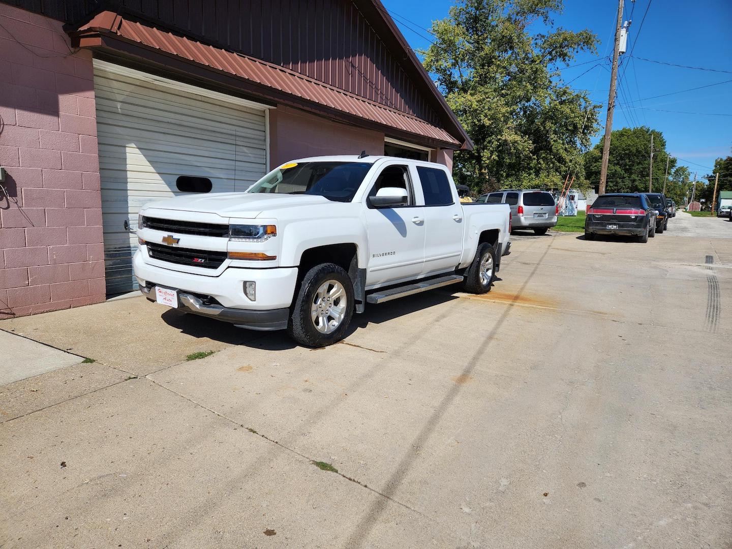 Trucks – Hi-Crest Auto