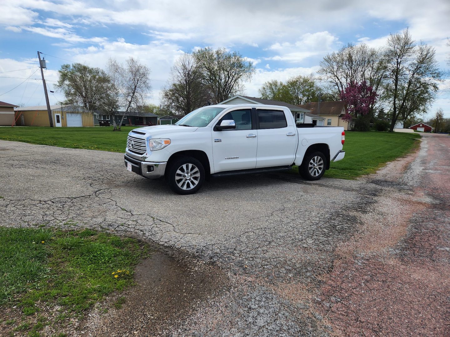 Trucks – Hi-Crest Auto